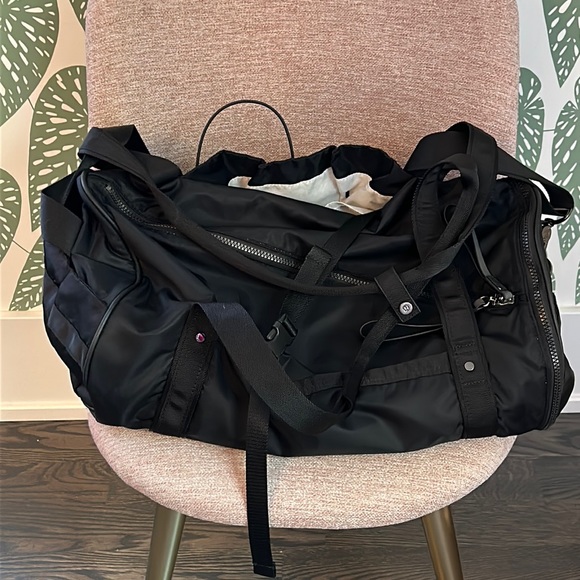 lululemon athletica | Bags | Lululemon Duffle Gym Bag With Shoe ...